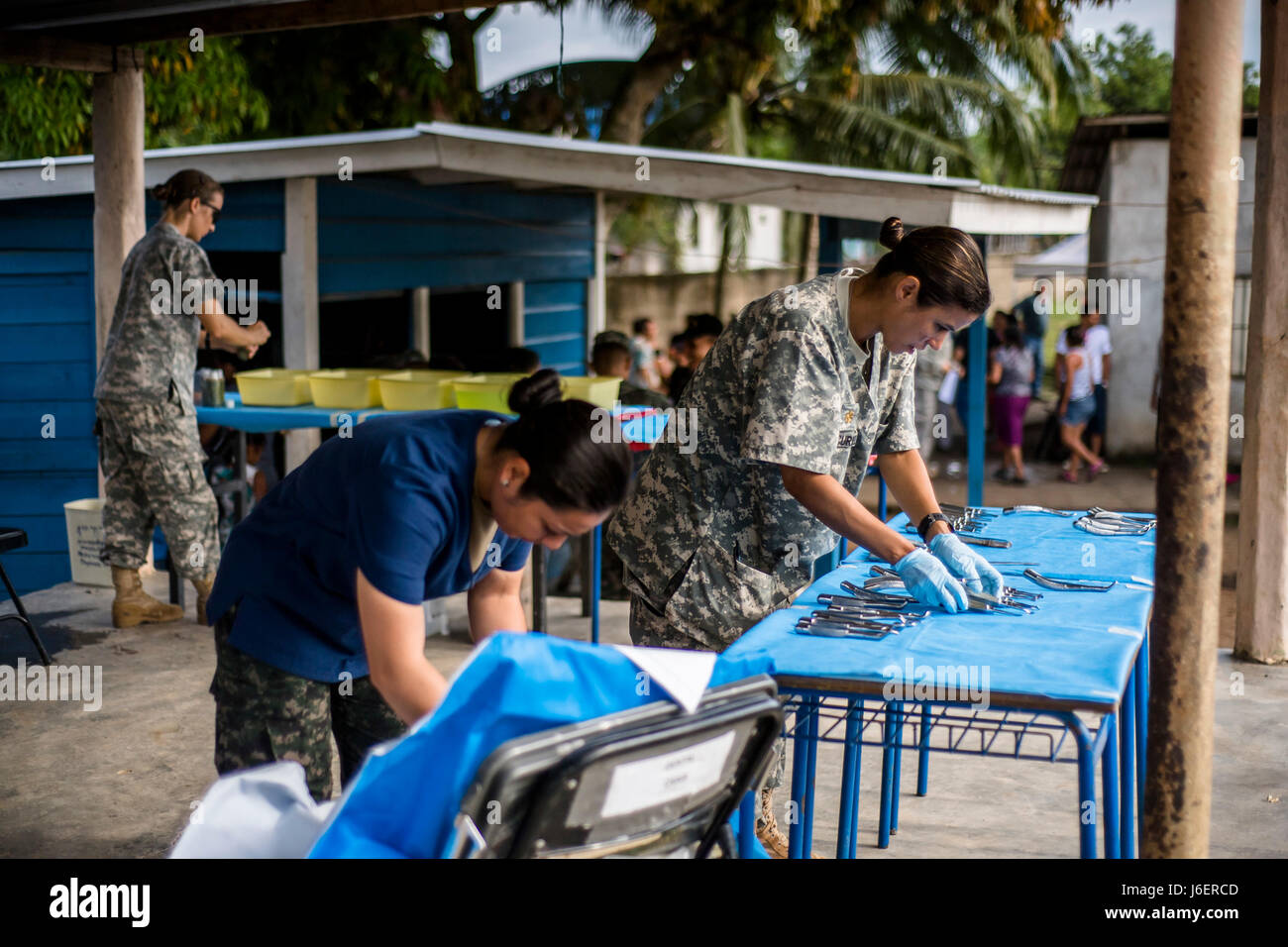 U.S. Army Soldiers from the Joint Task Force – Bravo Medical Element ...