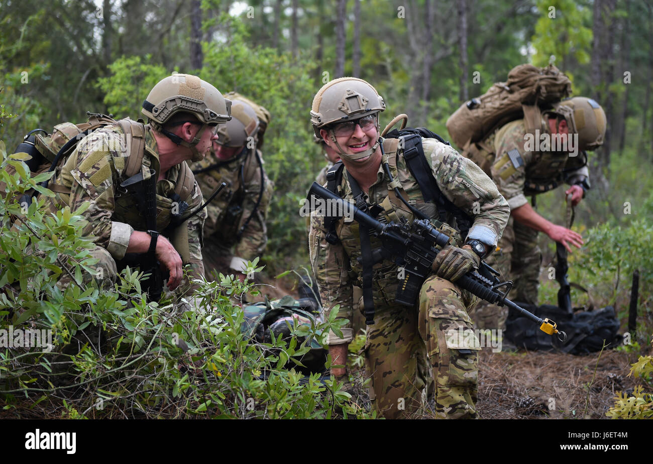 Combat aviation advisor students with the 6th Special Operations ...