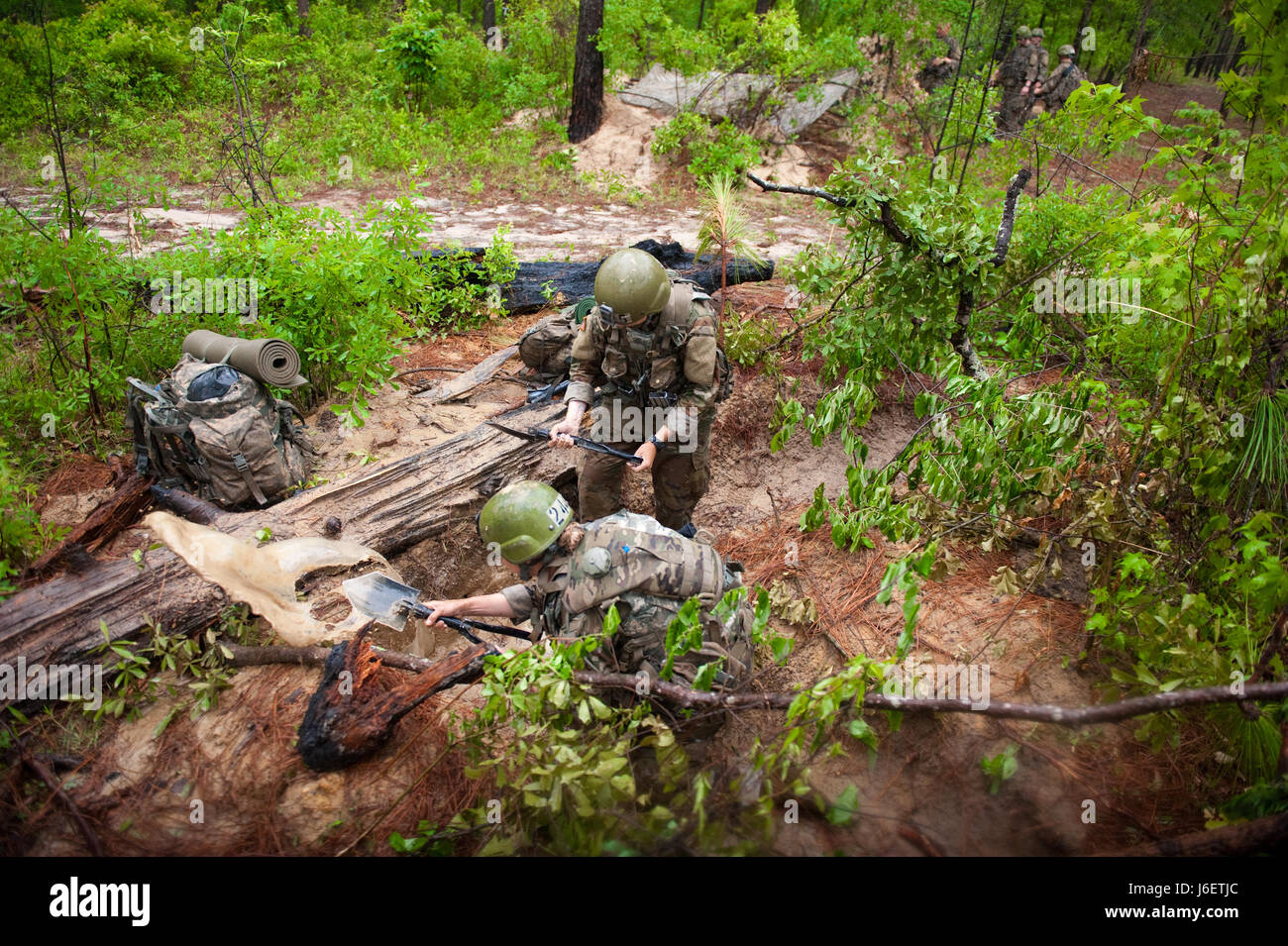 (FORT BENNING, Ga.) – U.S. Army Infantry soldiers-in-training assigned ...