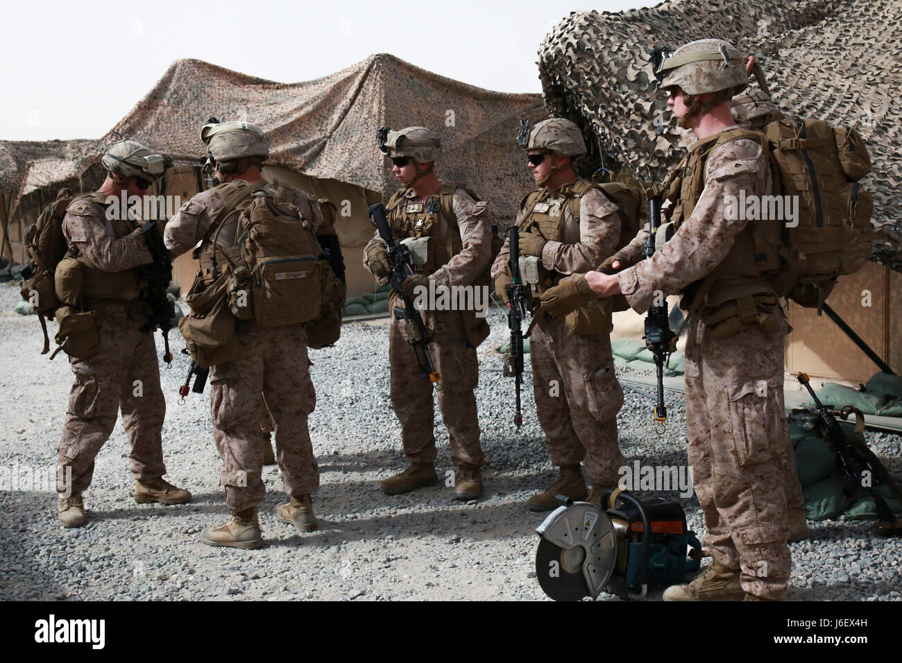 U.S. Marines with 1st Battalion, 7th Marine Regiment, Special Purpose ...