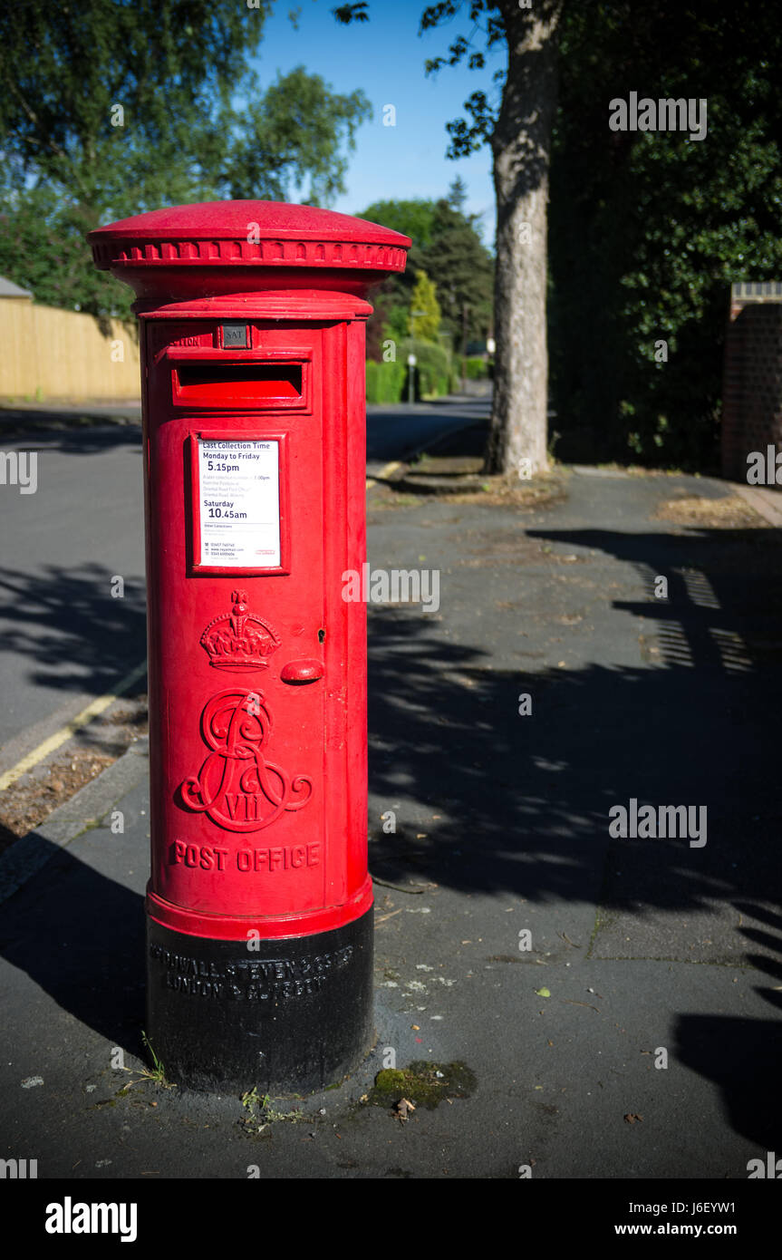 Edward vii post box hi-res stock photography and images - Alamy