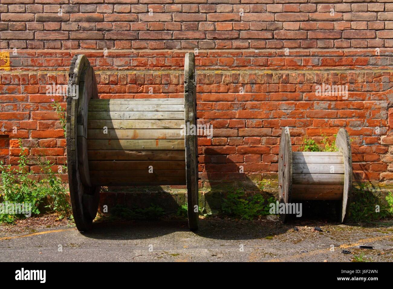 Cable reels hi-res stock photography and images - Alamy