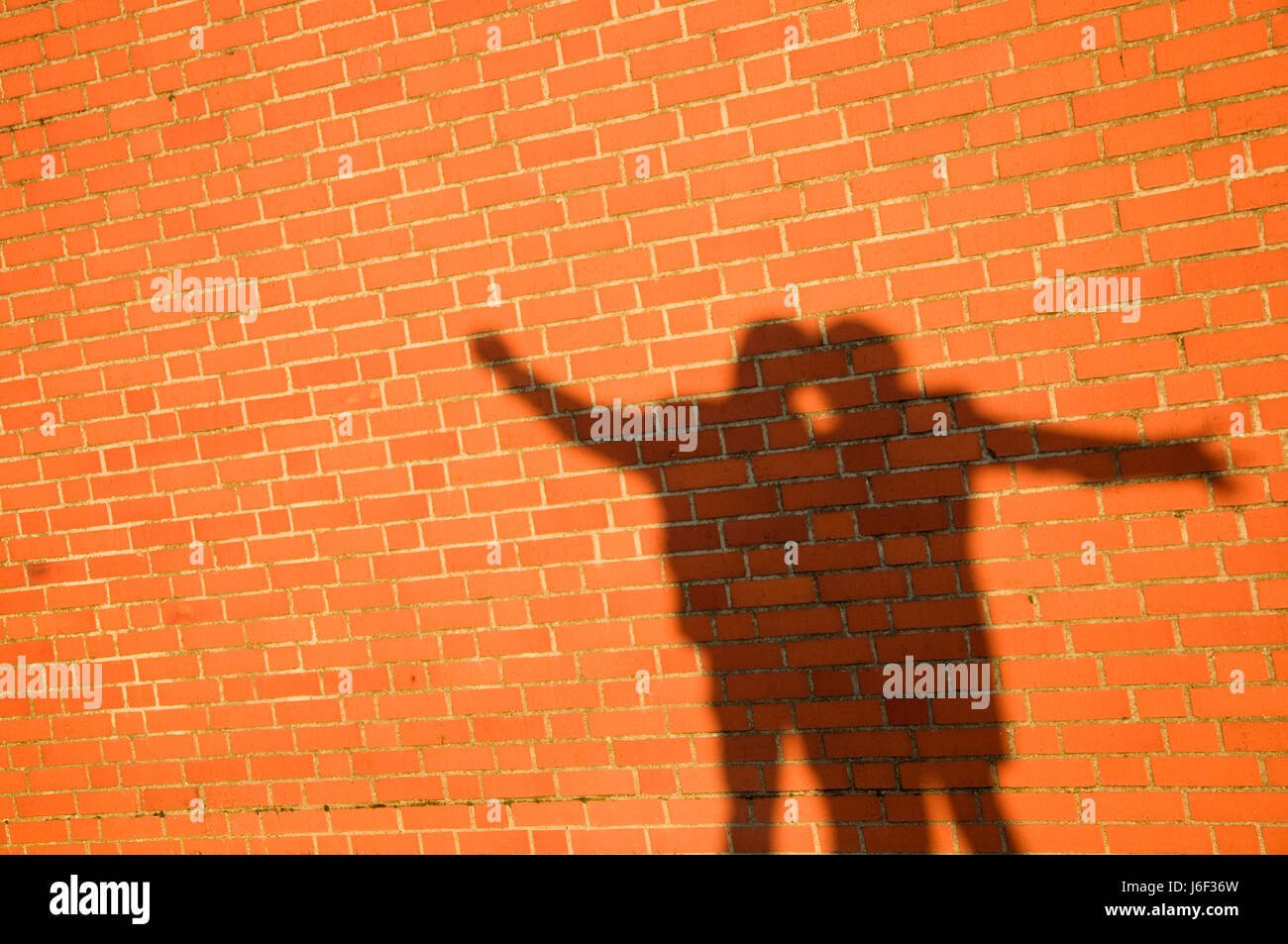 wall physiques shadow play appearance couple pair shaddow shadow two ...