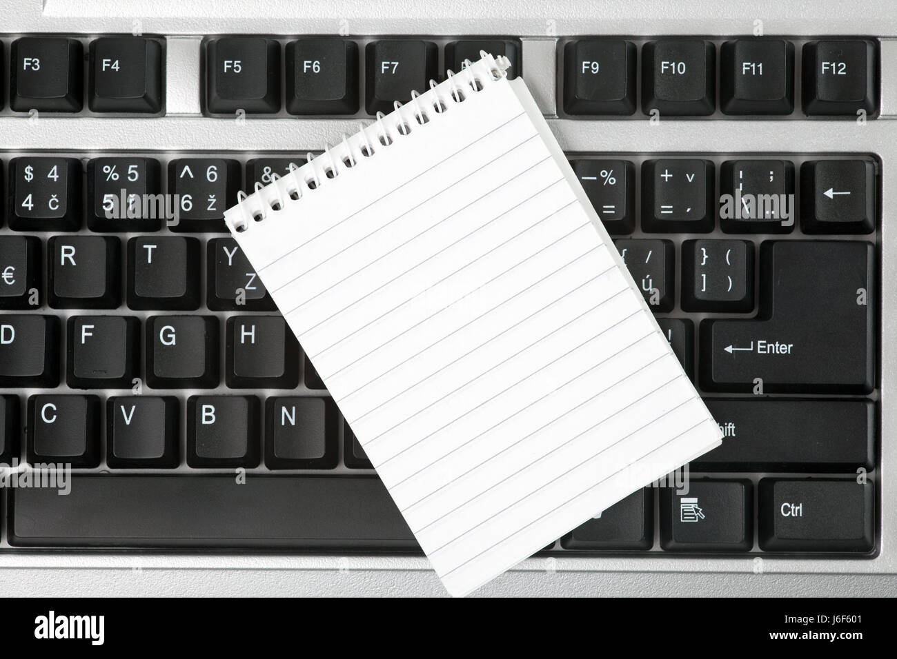 note memo laptop notebook computers computer keyboard notepaper sheet ...