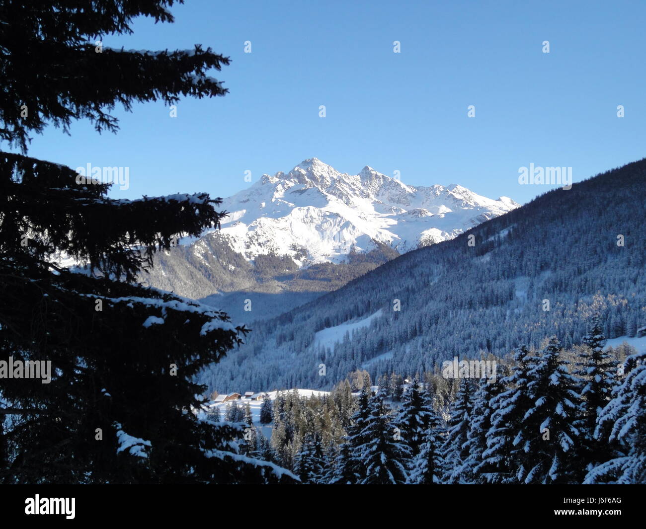 mountains winter cold freeze snow scenery countryside nature beautiful ...