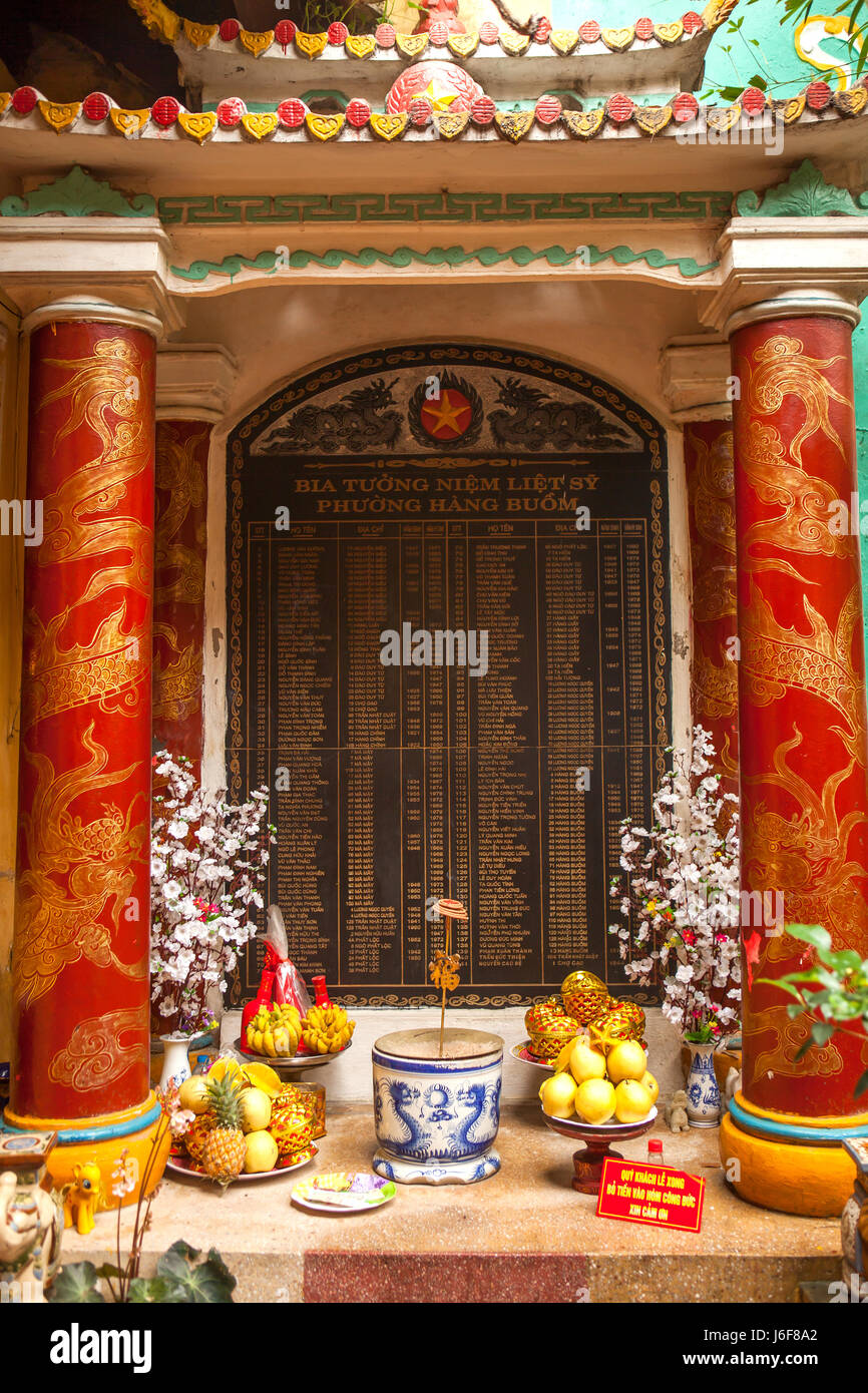 Bach Ma Temple, Hanoi, Vietnam Stock Photo - Alamy