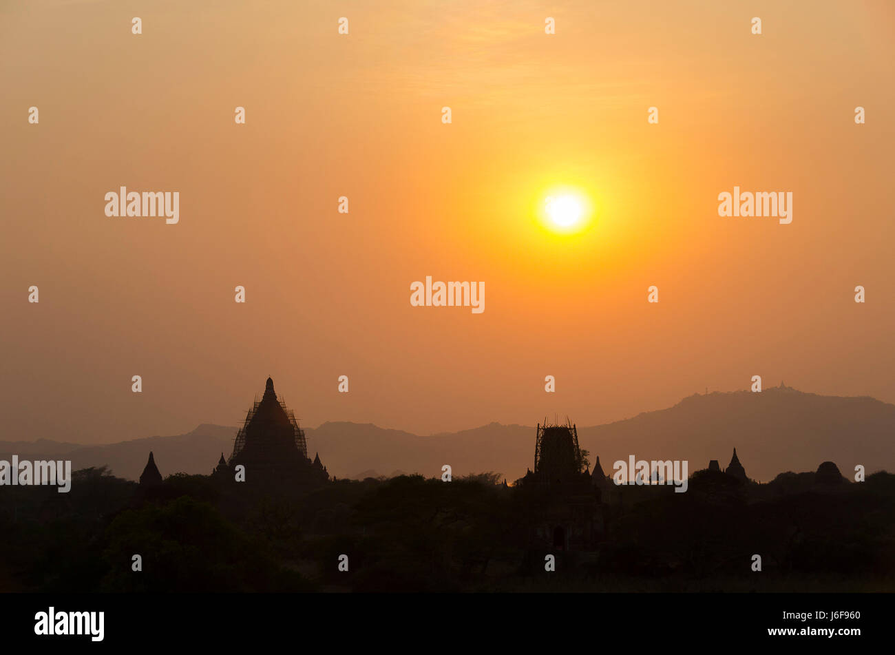 Sunset over Temples and Pagodas, Bagan, Myanmar Stock Photo - Alamy