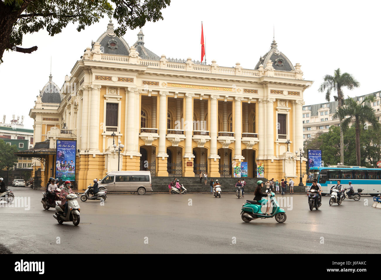 Hanoi opera house hi-res stock photography and images - Alamy