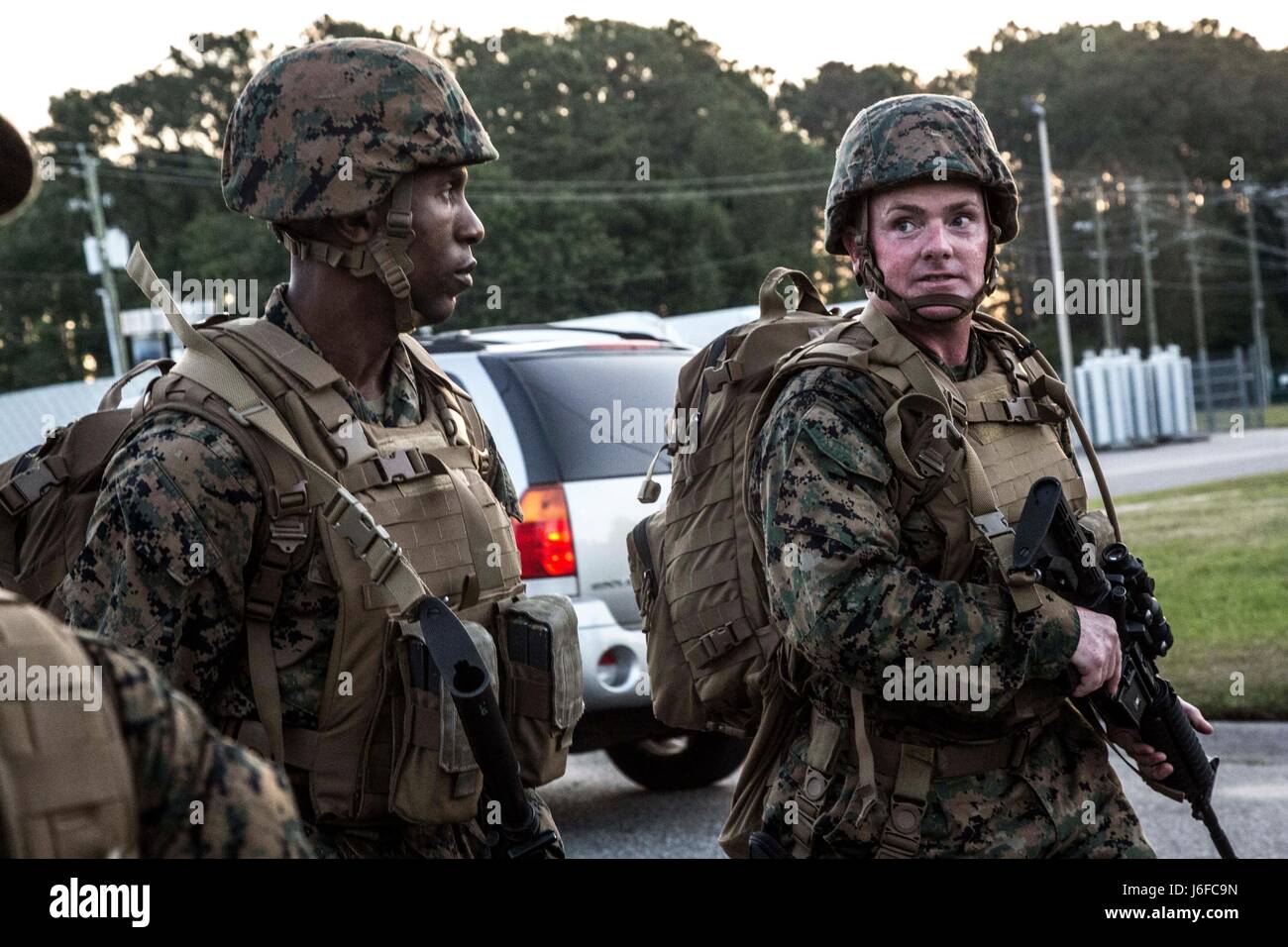 Combat logistics company 23 hi-res stock photography and images - Alamy