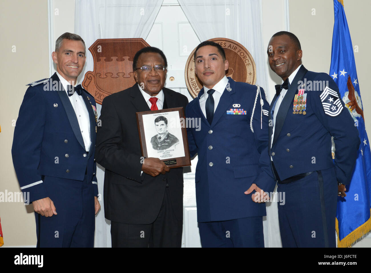 John l levitow award hi-res stock photography and images - Alamy