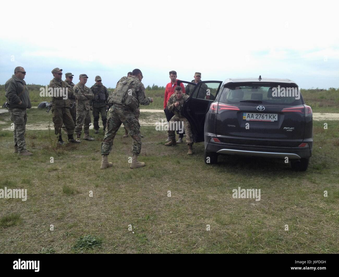 Military personnel from ukraine hi-res stock photography and images - Alamy