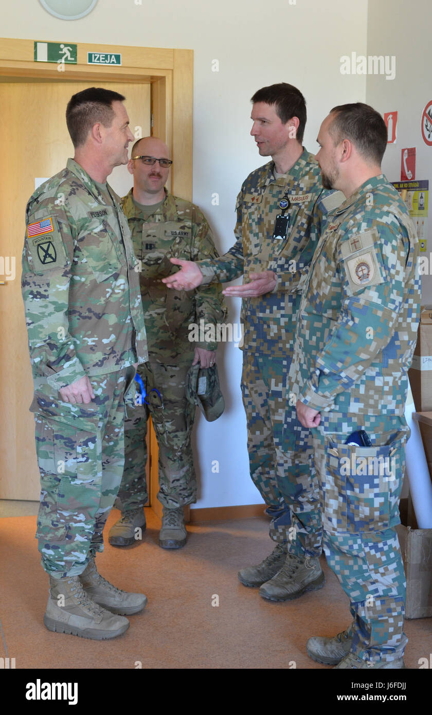 Air force leadership personnel hi-res stock photography and images - Alamy