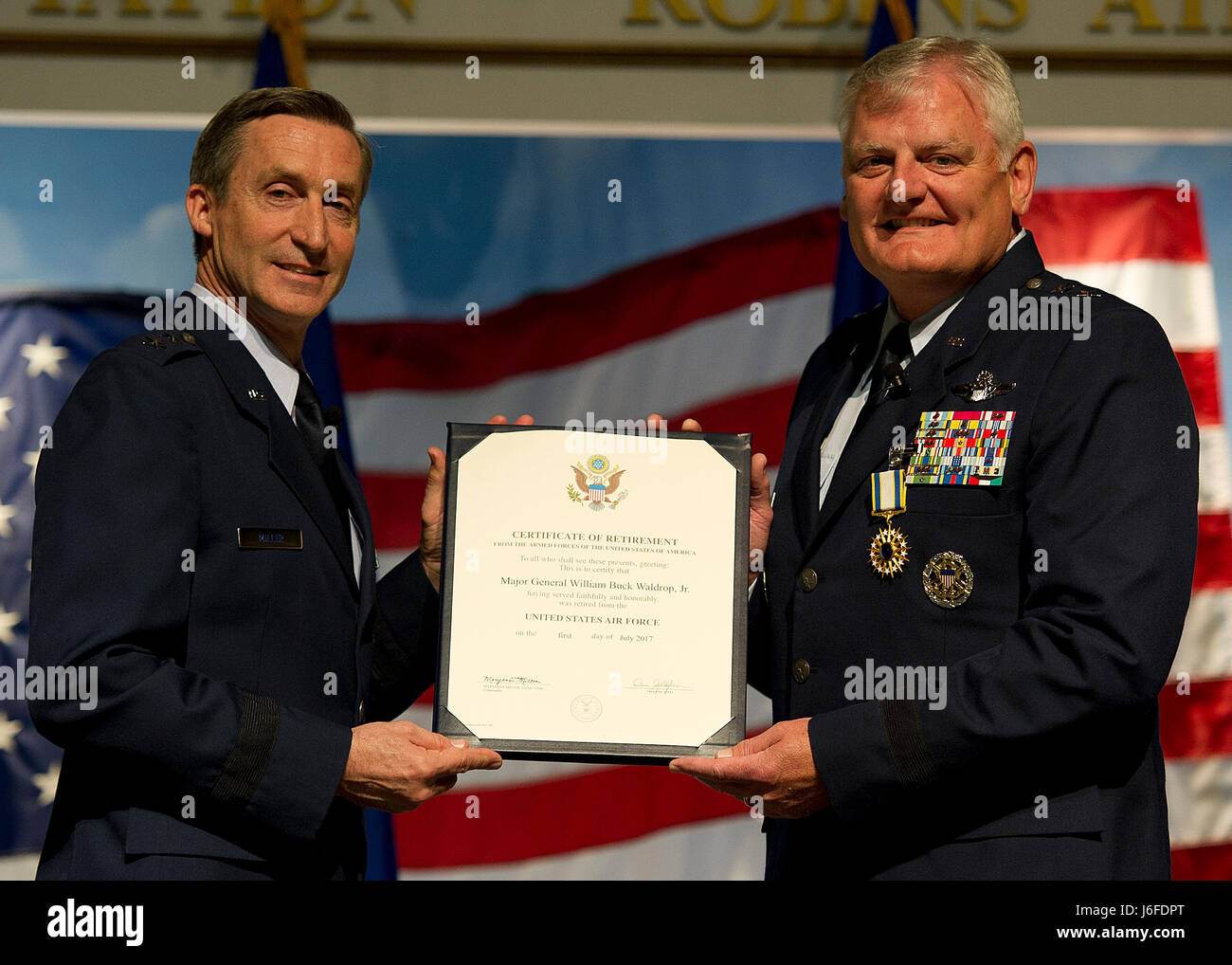 Maj gen waldrops retirement ceremony hi-res stock photography and ...