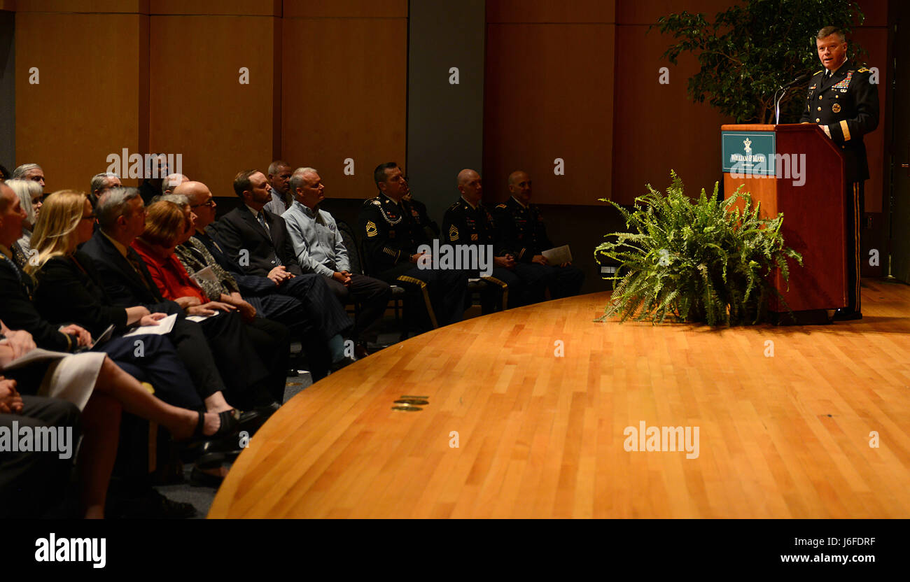 U.S. Army Gen. David Perkins, commanding general of U.S. Army Training ...