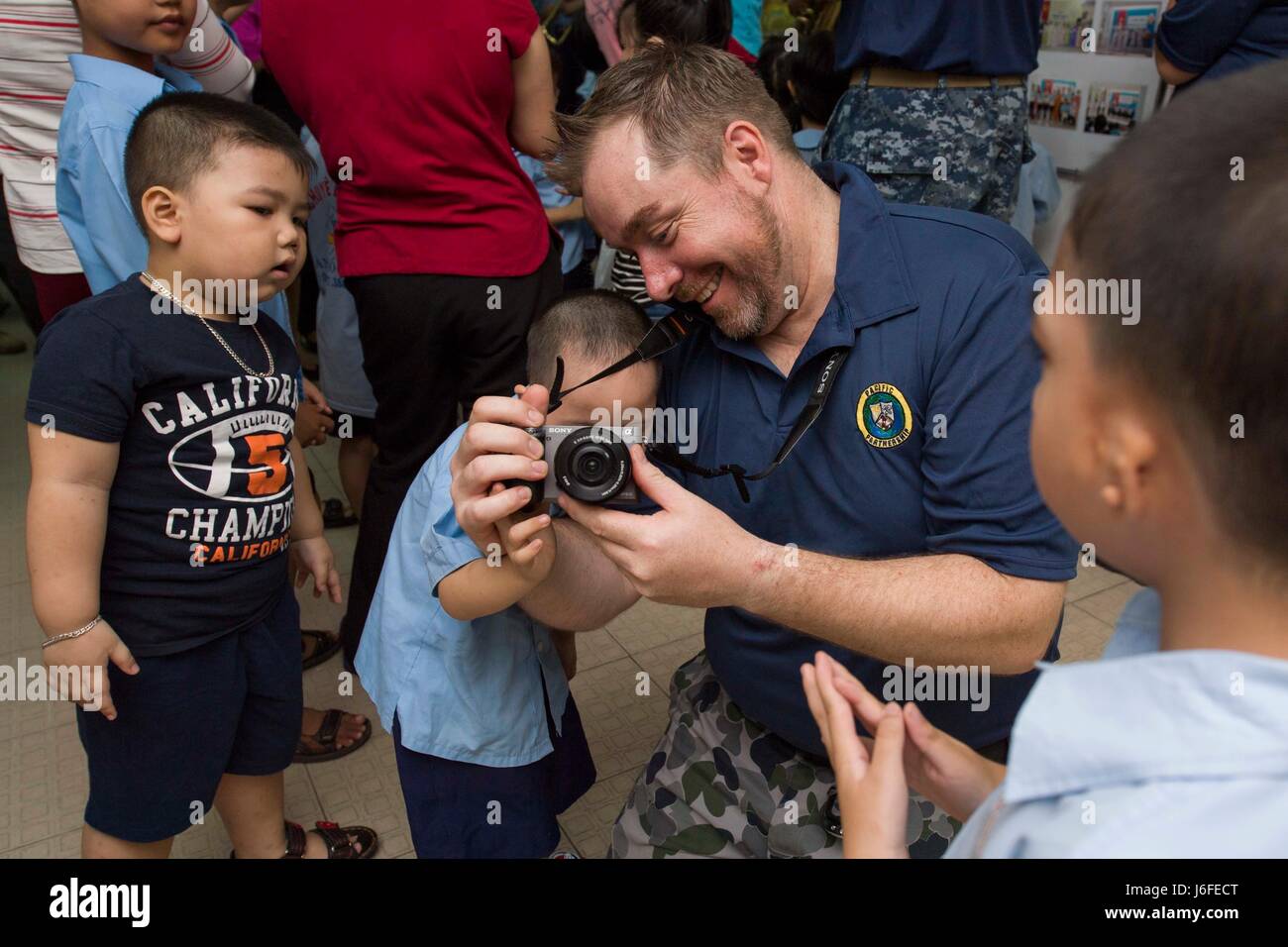 170512-N-SF984-016 DA NANG, Vietnam (May 10, 2017) Australian navy Lt ...