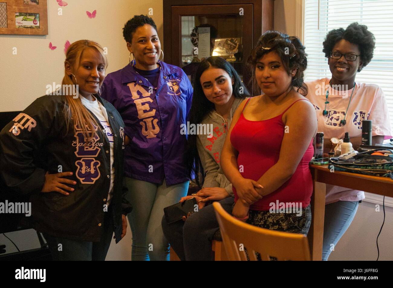 (Form left to right) Sgt. 1st Class Ericka Parker, Spc. Natasha Manning ...