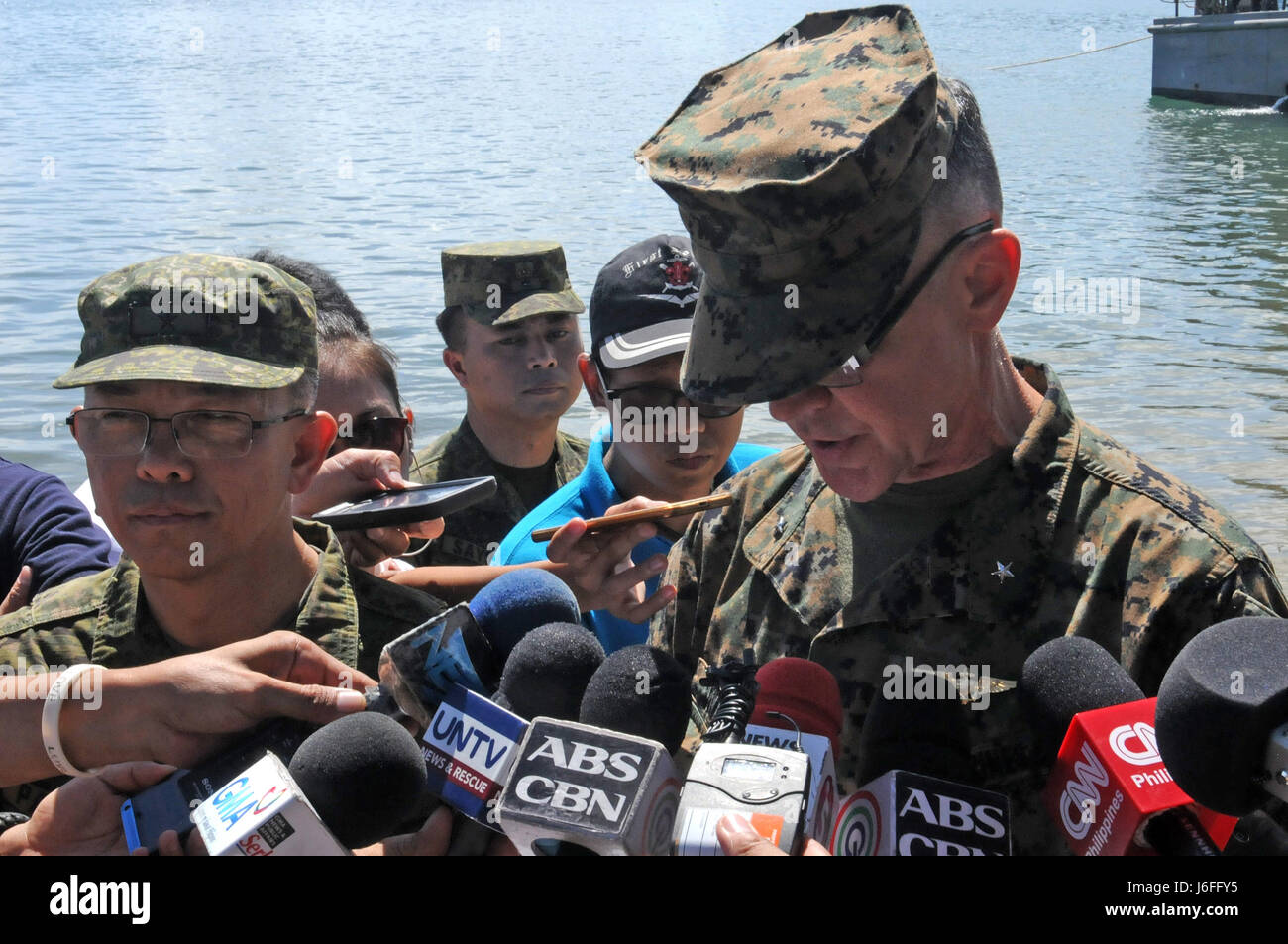 U.S. Marines Brig. Gen. John Jansen, right, commanding general of the ...