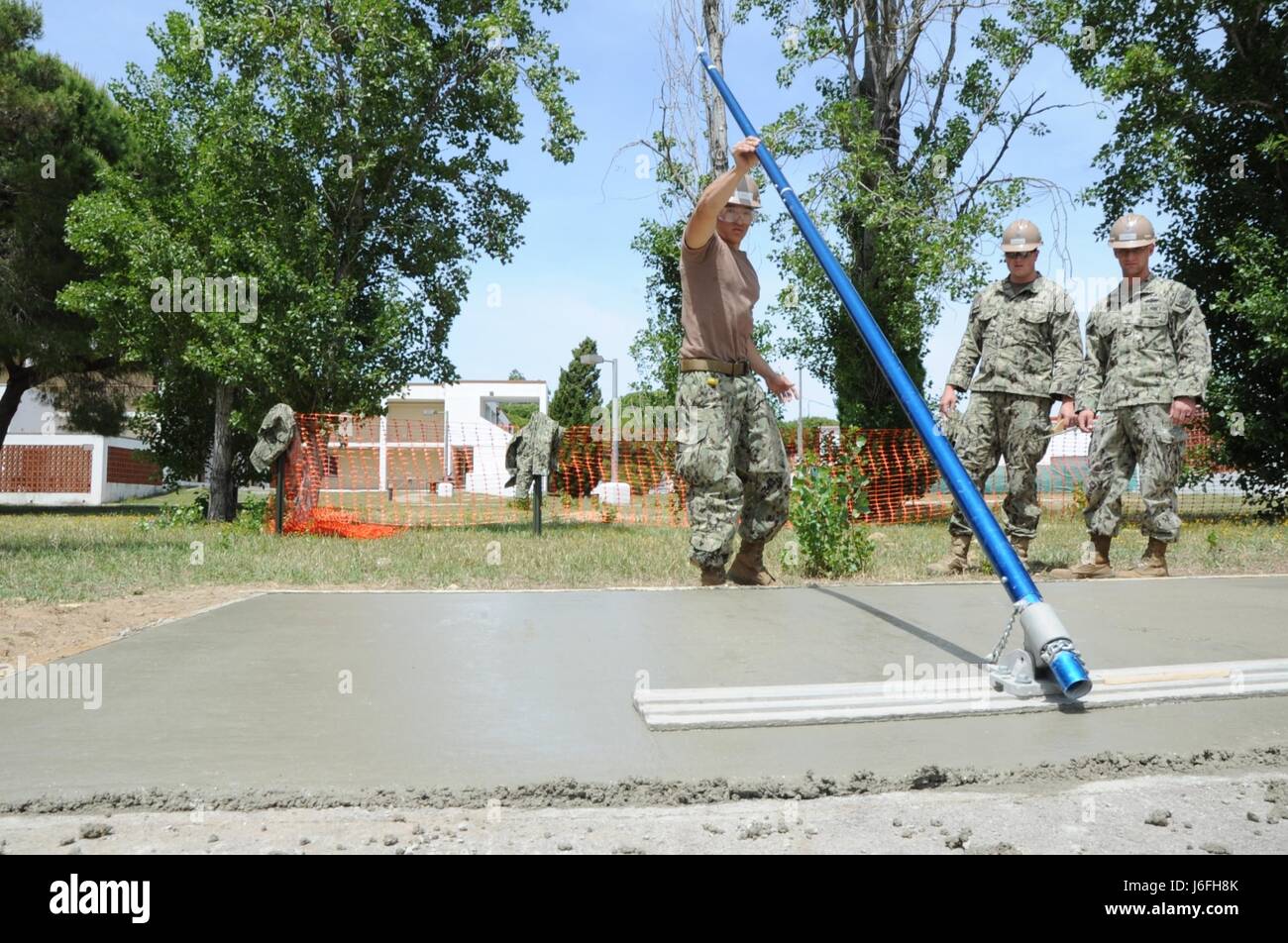 NAVAL STATION ROTA, Spain (May 16, 2017) Builder Constructionman ...