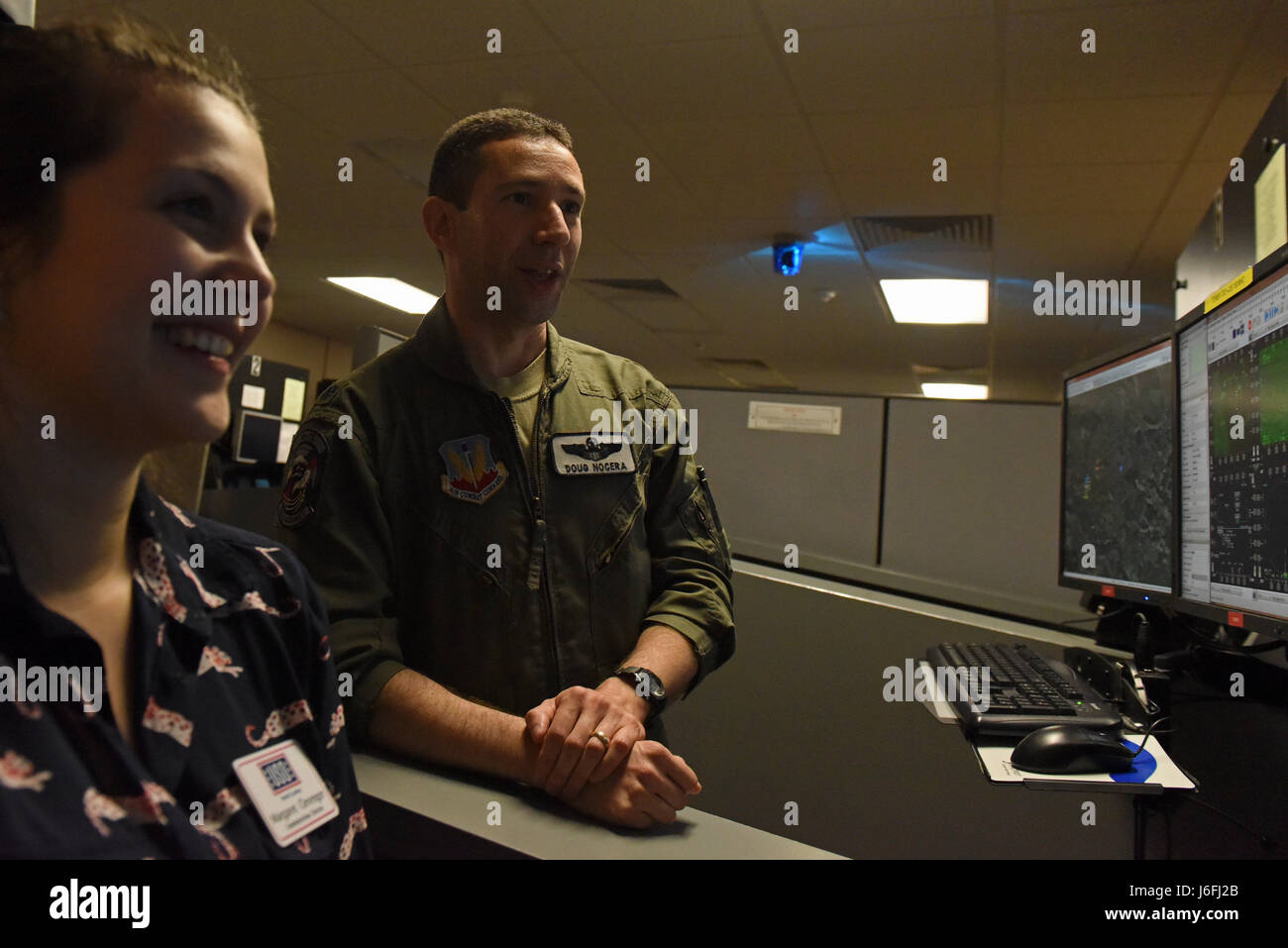 Media gets tour of Seymour Johnson AFB, North Carolina and uses flight ...