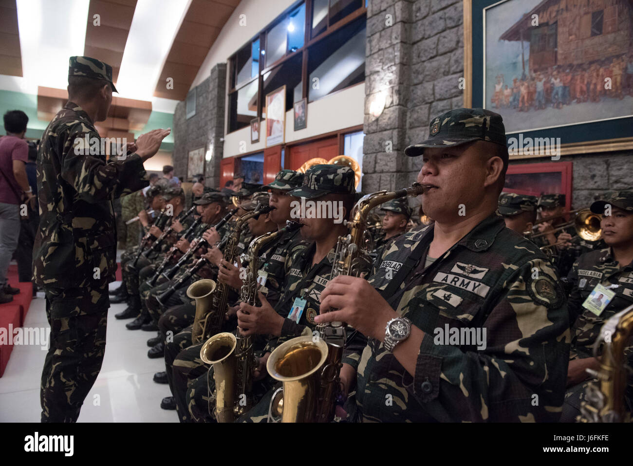 The Armed Forces of the Philippines band perform during the Balikatan ...