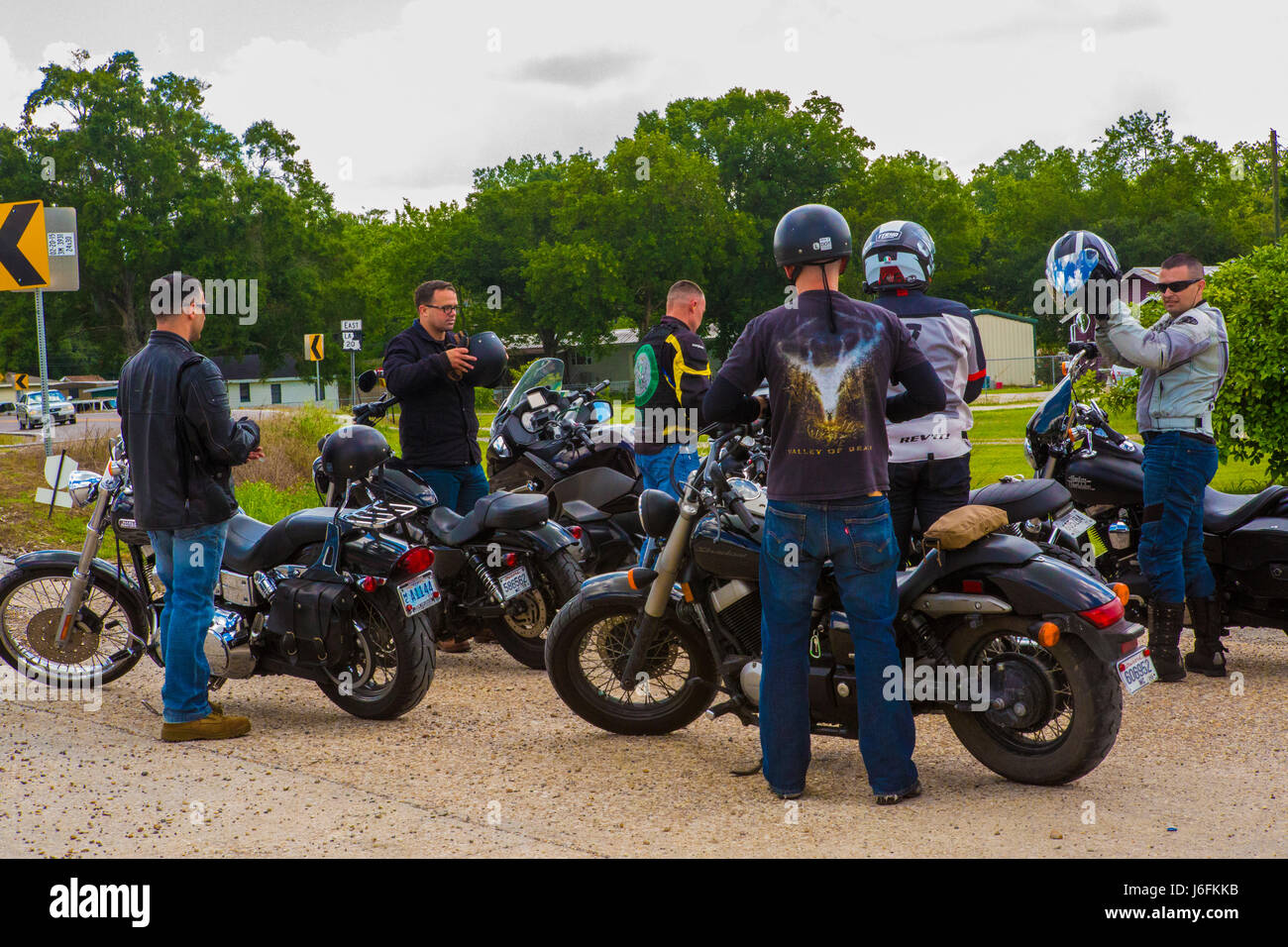 Marines with the Marine Corps Support Facility New Orleans Motorcycle ...