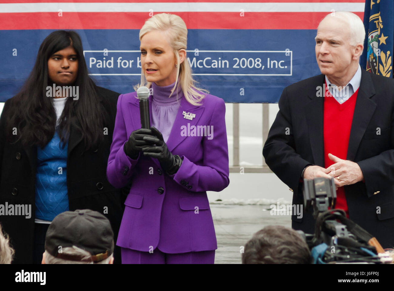 Cindy mccain hi-res stock photography and images - Alamy