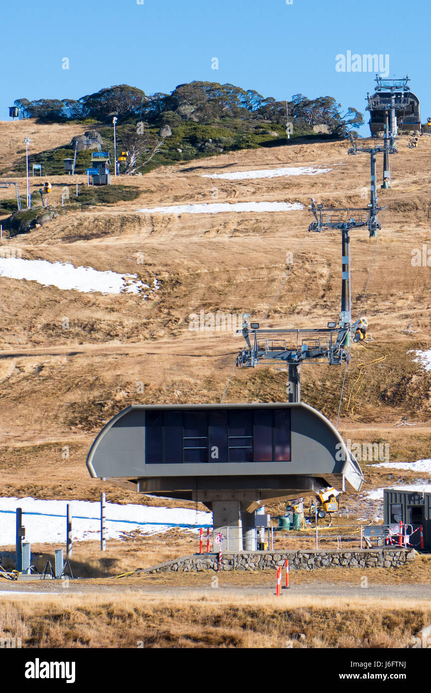 Perisher ski village hi-res stock photography and images - Alamy