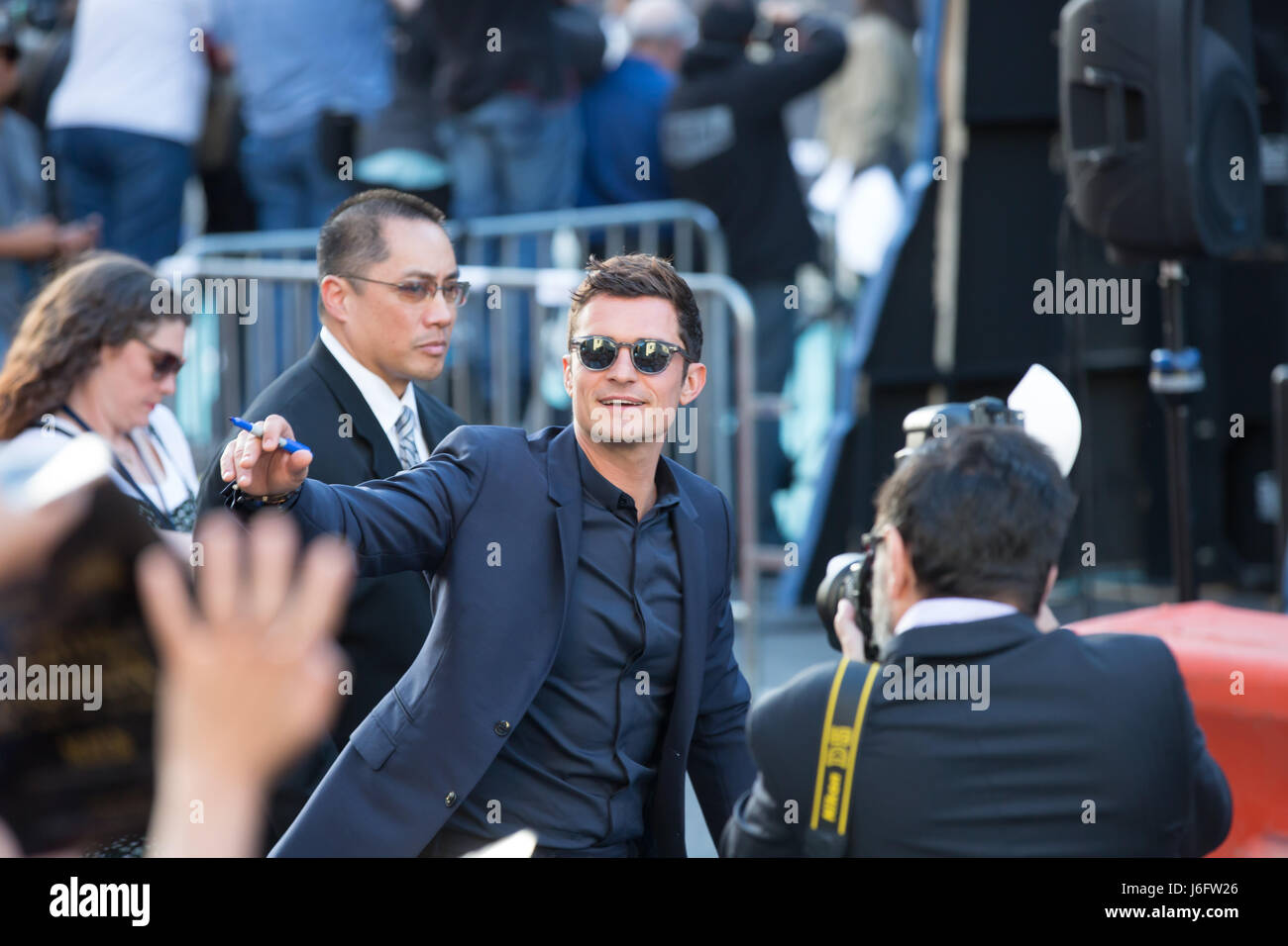 Actor Orlando Bloom attends premiere Disney's 'Pirates Caribbean: Dead ...