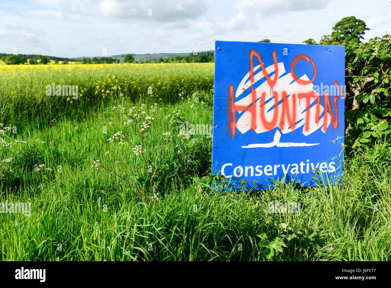 Pro fox hunting hi-res stock photography and images - Alamy