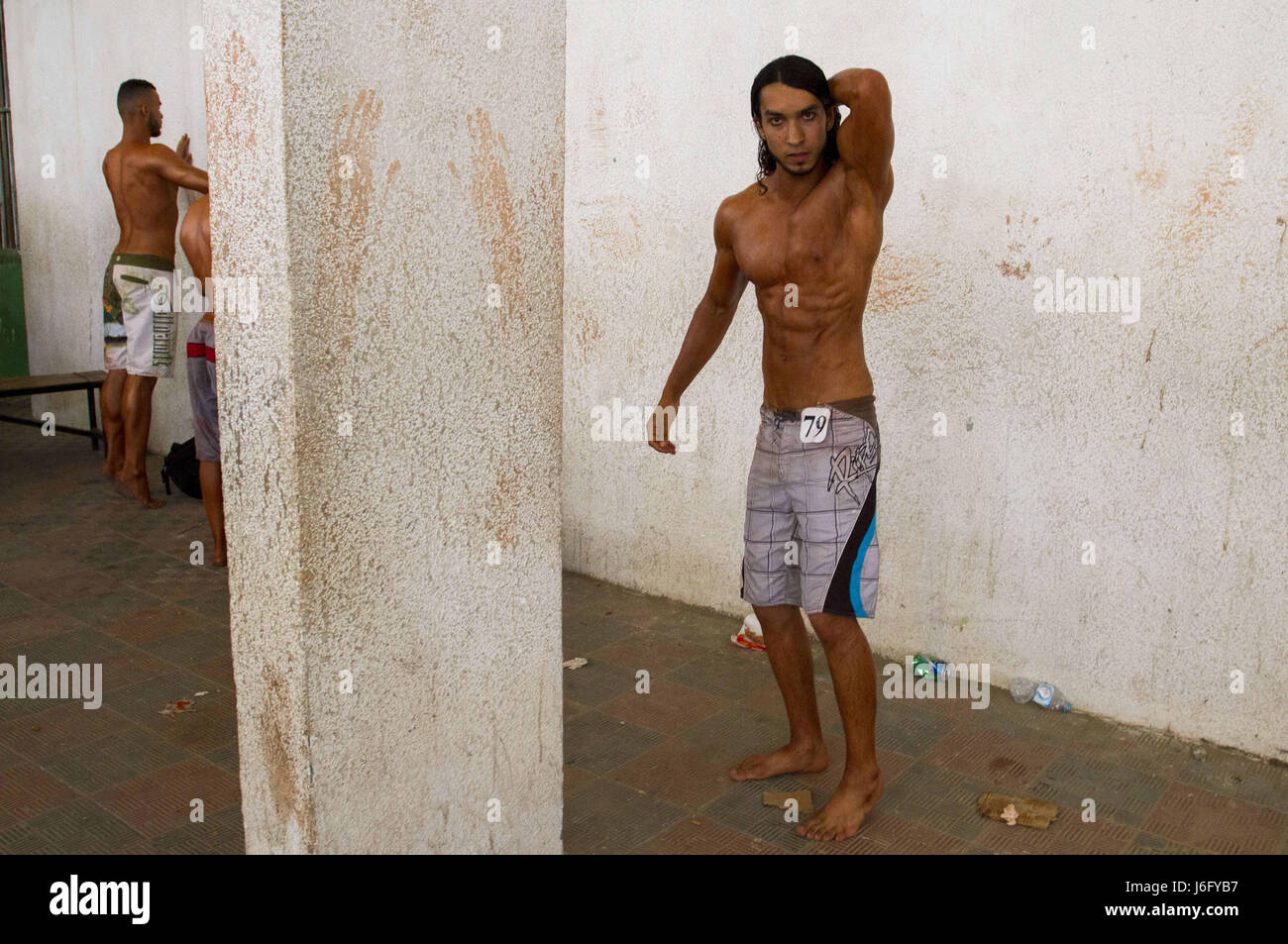 Gaza City, The Gaza Strip, Palestine. 20th May, 2017. A Palestinian man ...
