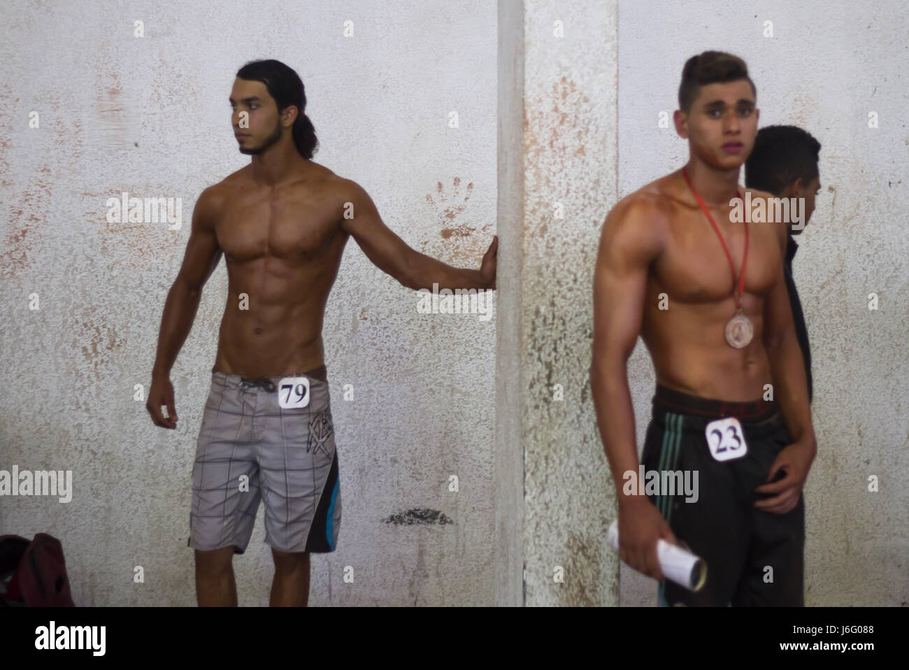 Gaza City, The Gaza Strip, Palestine. 20th May, 2017. A Palestinian man ...