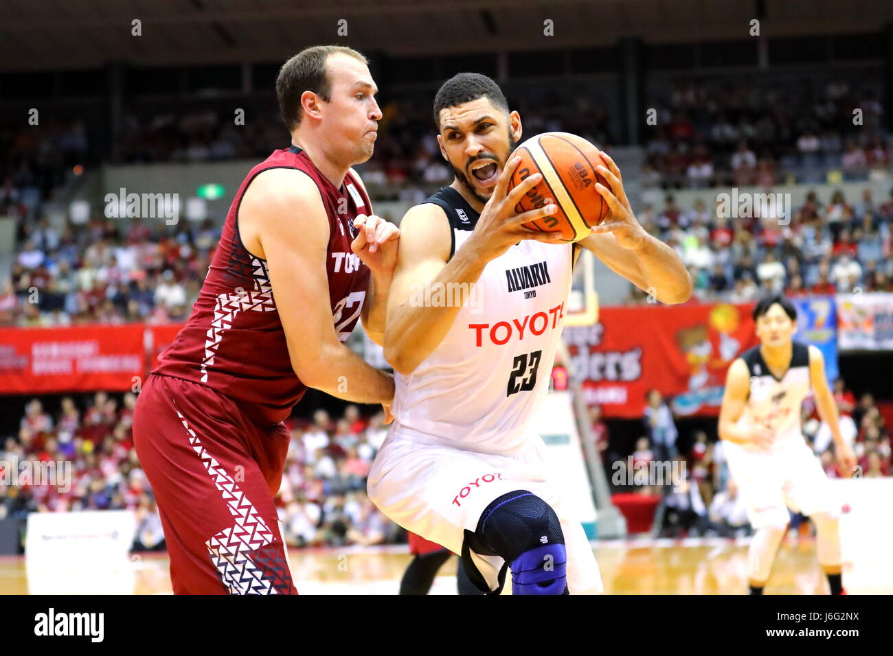 L r nick fazekas brave thunders hi-res stock photography and images - Alamy