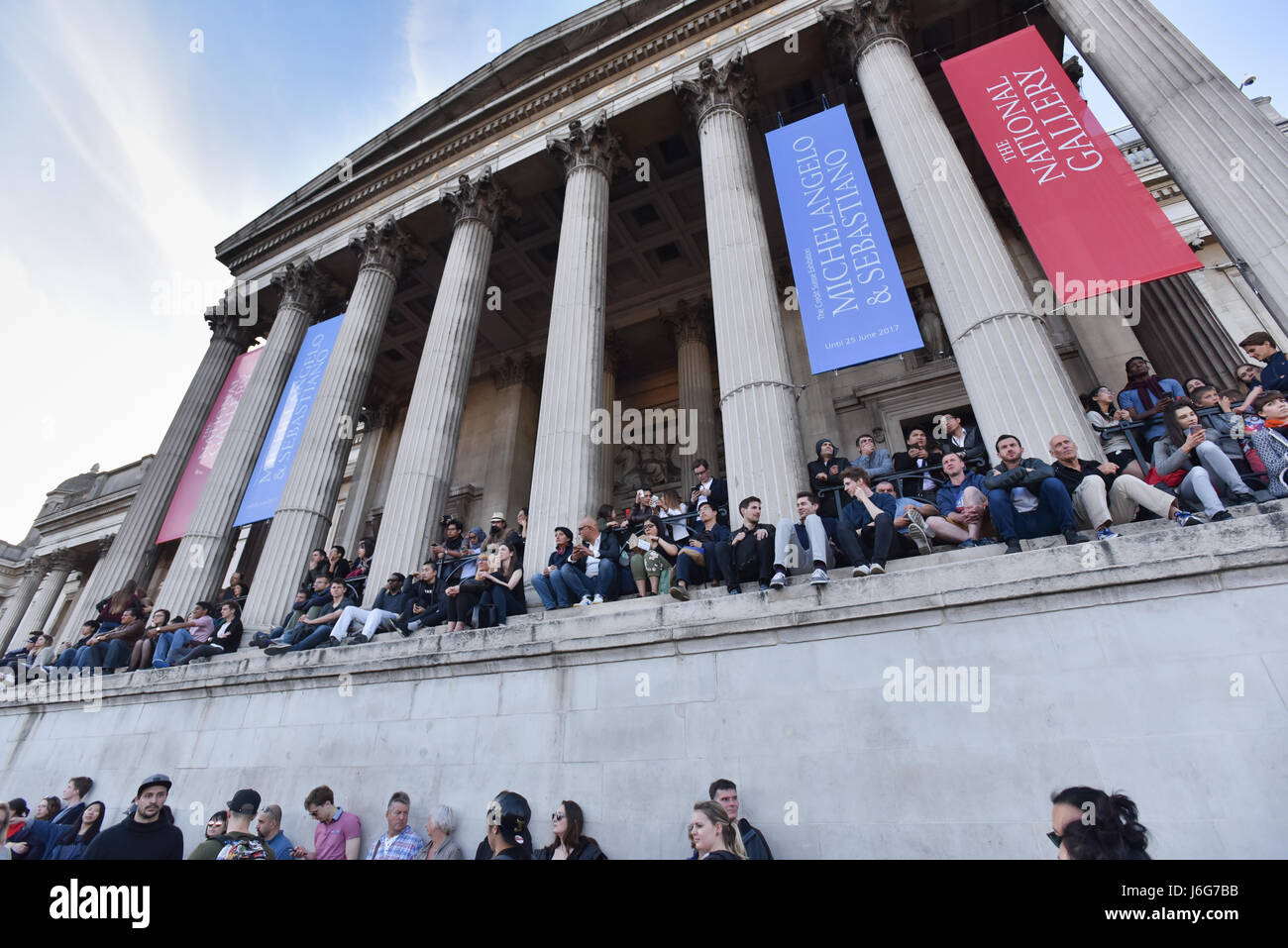 Trafalgar Square, London, UK. 21st May 2017. BMW LSO Open Air Classics ...