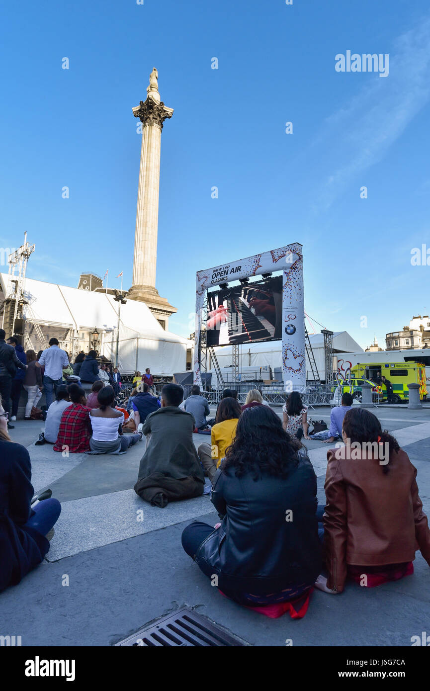 Trafalgar Square, London, UK. 21st May 2017. BMW LSO Open Air Classics ...