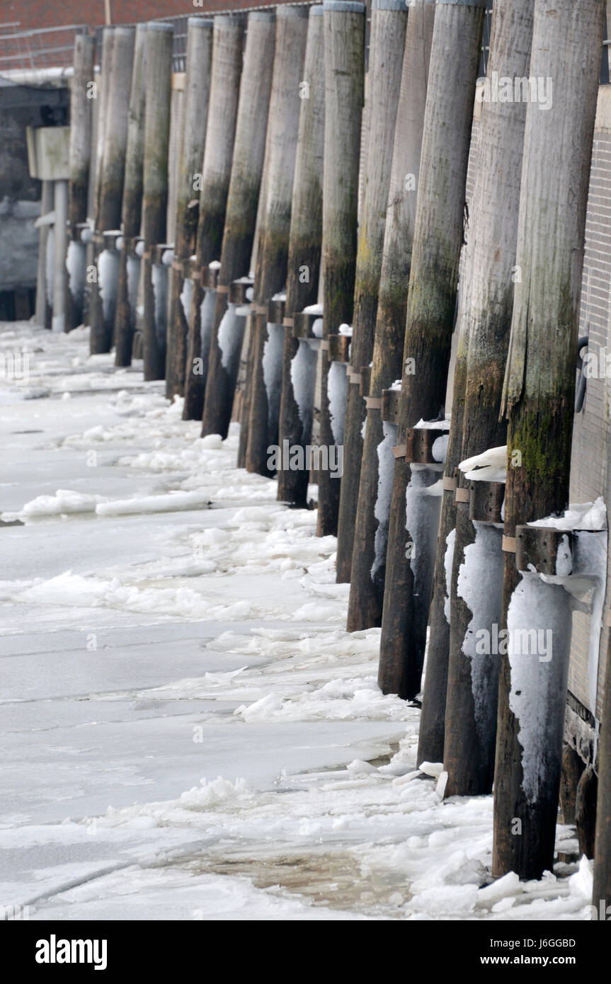 course iced docks Stock Photo - Alamy