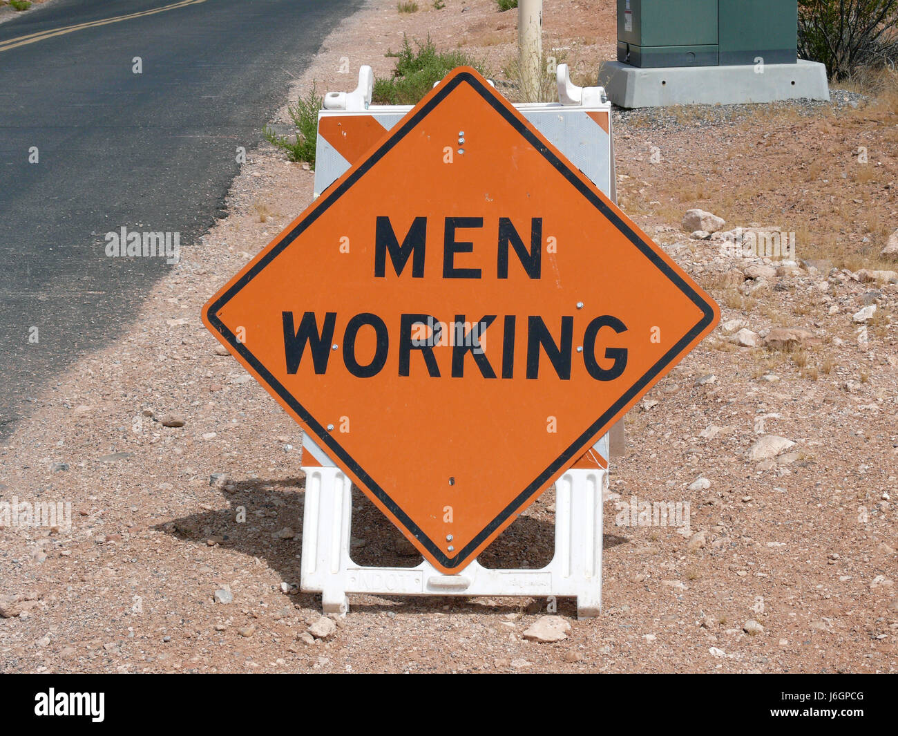 Rhombus Sign Signal Traffic Sign High Resolution Stock Photography and ...