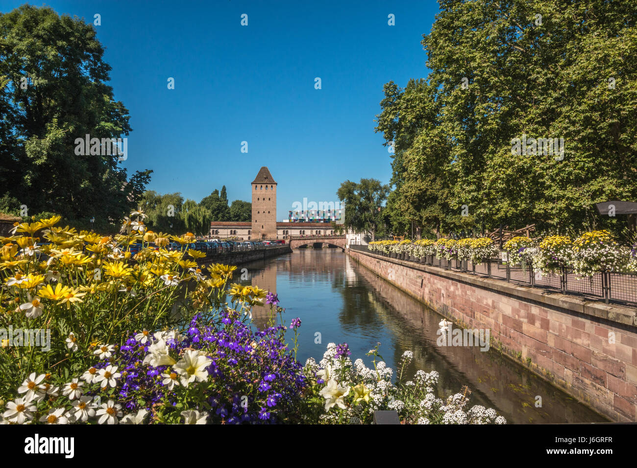 Canals in alsace hi-res stock photography and images - Alamy