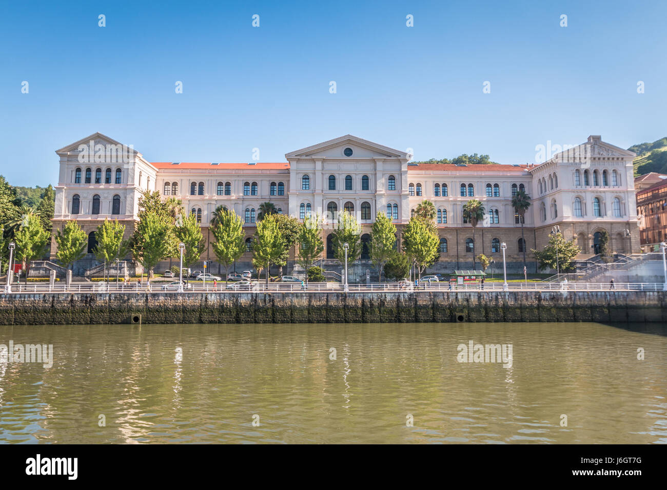 Guggenheim museum bilbao aerial view hi-res stock photography and ...