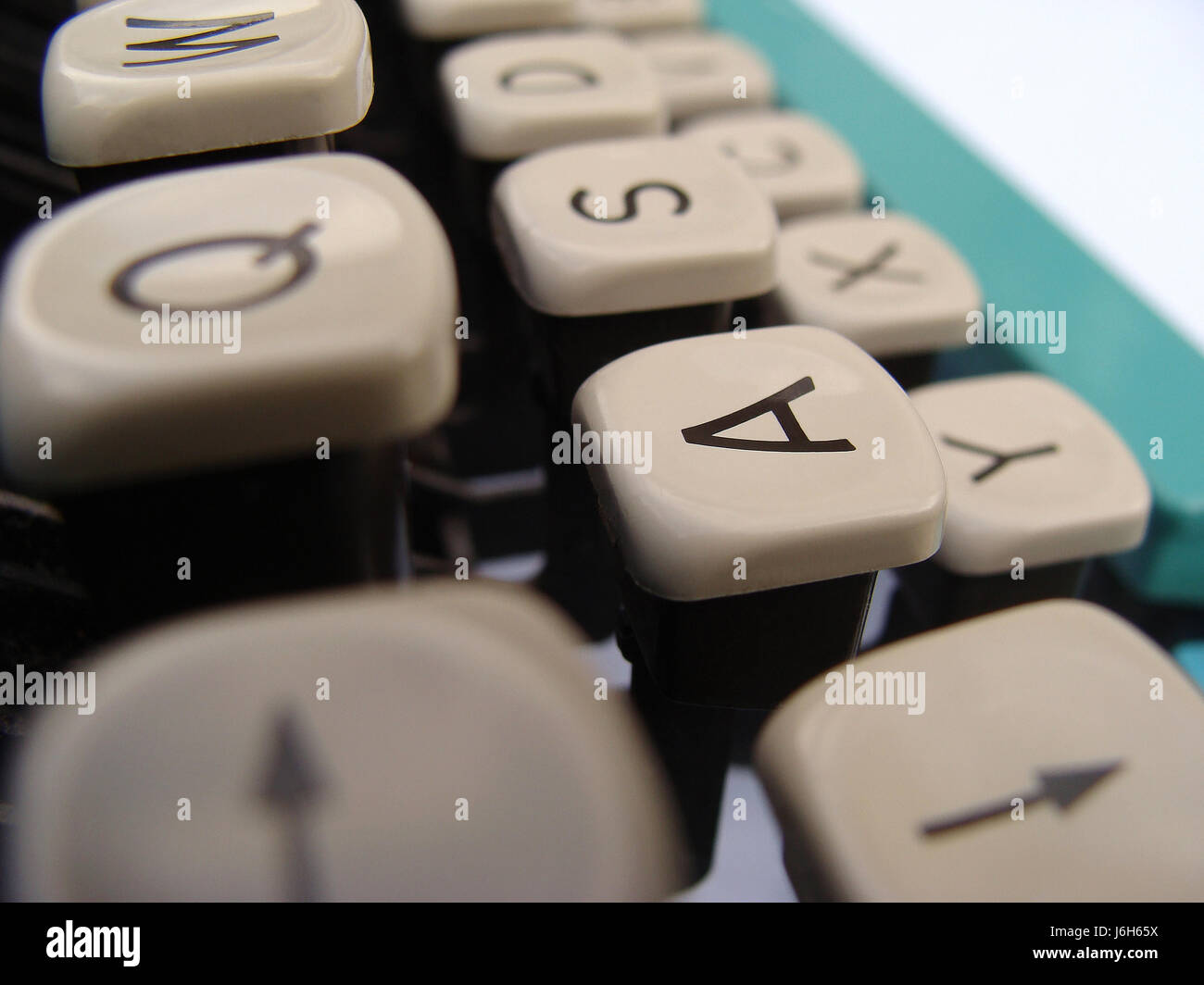 keyboard object letter typewriter mechanical correspondence typewrite ...