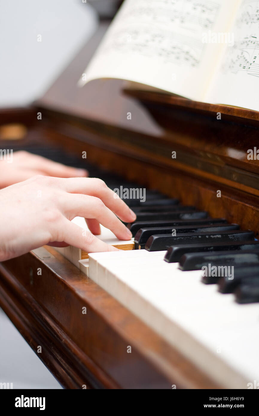 hand hands finger music piano notes key perform hand keyboard finger ...