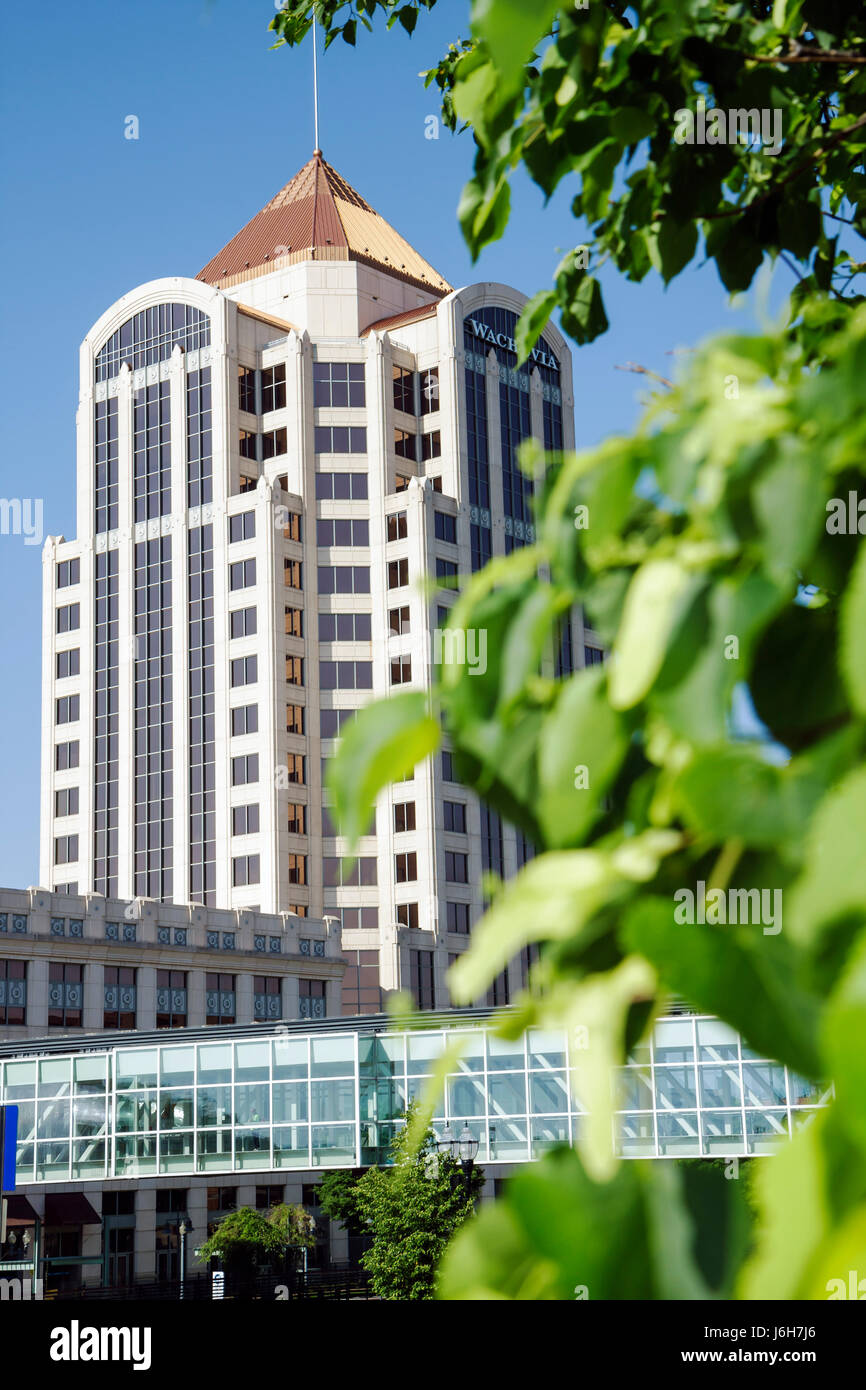 Roanoke Virginia,Wachovia Tower,bank,banking,office building,visitors ...