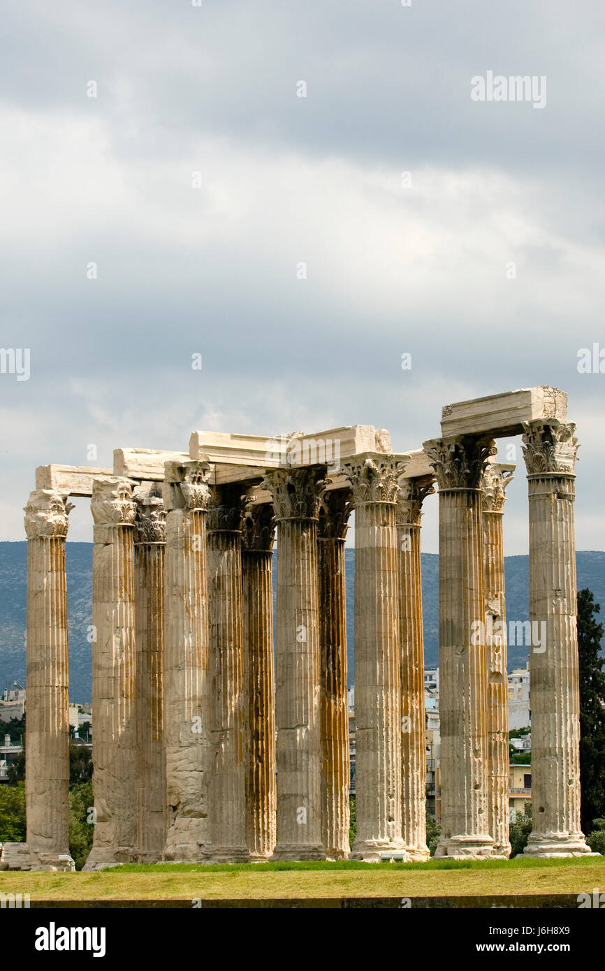 Zeus temple hi-res stock photography and images - Alamy