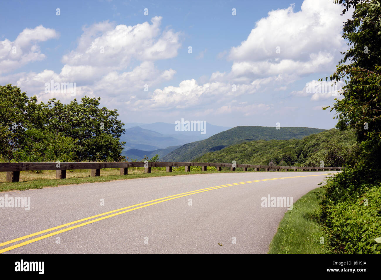 Blue Ridge Parkway Virginia,Appalachian Mountains,roadside,guard ...