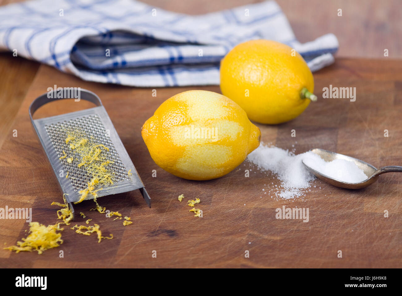 sugar boil cooks boiling cooking lemons bake gratulatgrater lemon peel ...