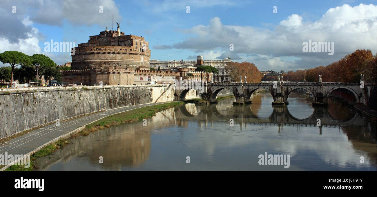 Rome roma italy river water holiday vacation holidays vacations Rome ...