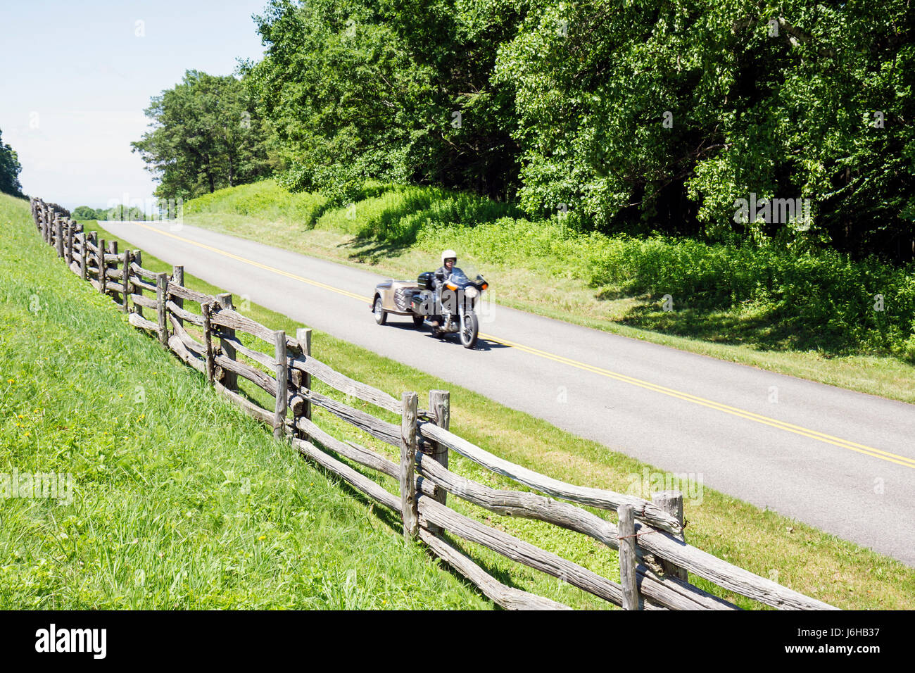 Groundhog mountain virginia hi-res stock photography and images - Alamy