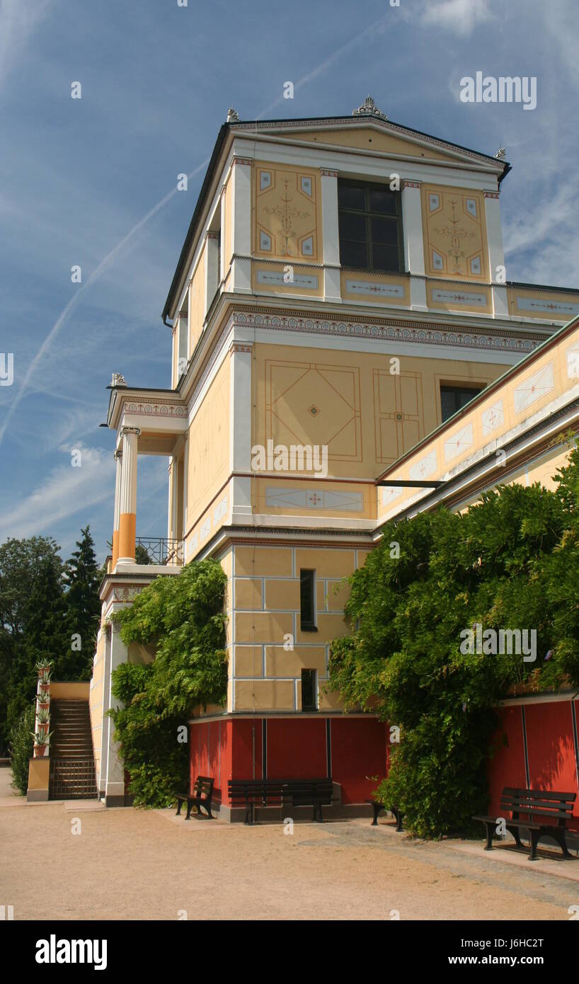 Villa francs hi-res stock photography and images - Alamy