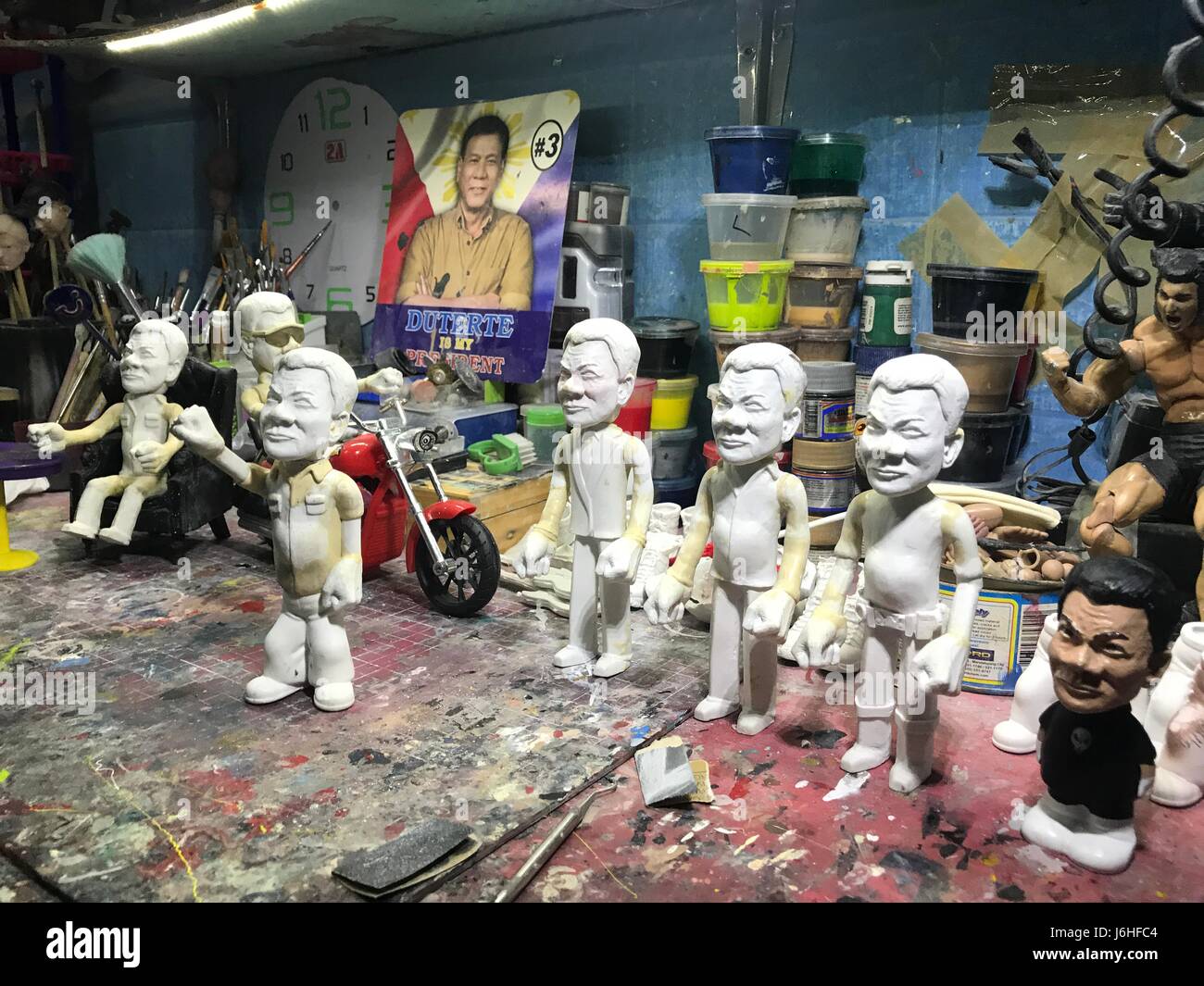 Duterte dolls hi-res stock photography and images - Alamy