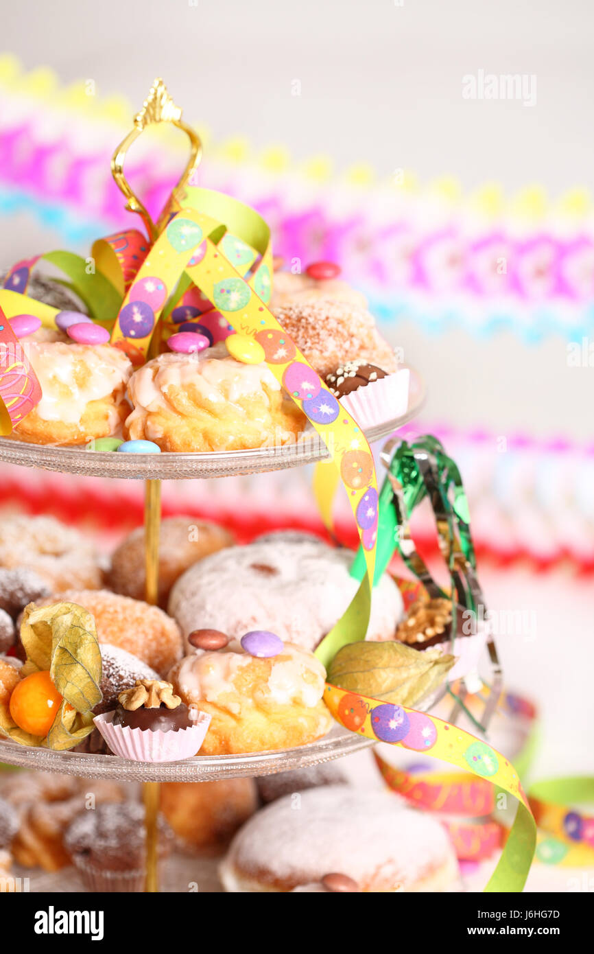 food aliment holiday refreshment party celebration cake pie carnival ...