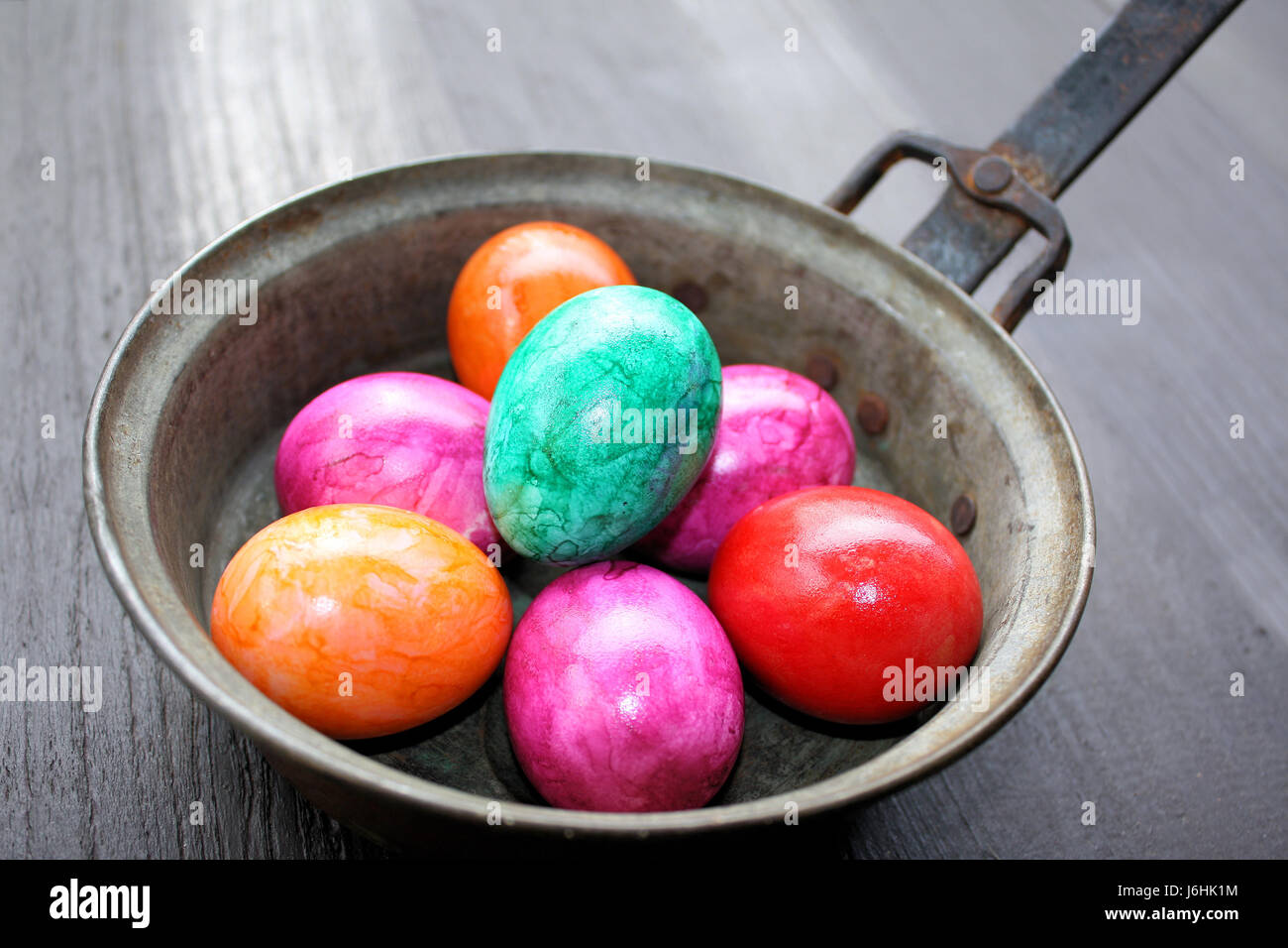 Copper coloured egg hi-res stock photography and images - Alamy